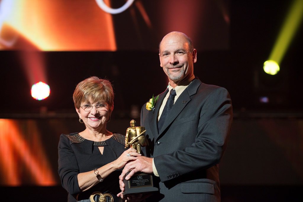 Dr. Michael Makowski Receives Medical School’s Professional Achievement ...