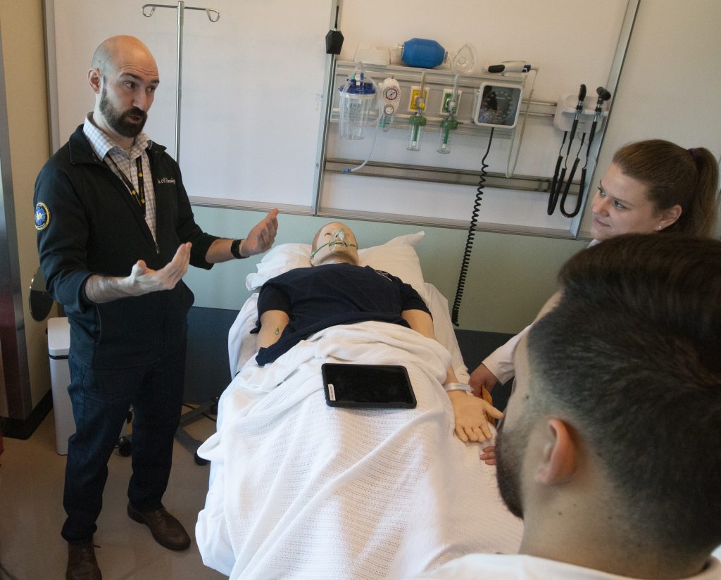 Every Second Counts: Learning How To Treat An Opioid Overdose - College ...